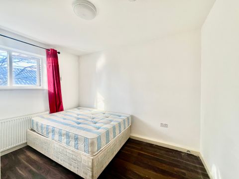 2 bed flat to rent in Fortess Road, London NW5, £2,100 pcm - Zoopla