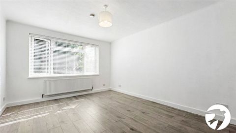 Bournewood Road, Orpington BR5, 1 bed flat to rent, £1,300 pcm - Zoopla