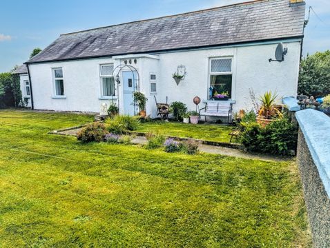 65 Ballyeasborough Road, Kircubbin, Newtownards, County Down BT22, 3 ...