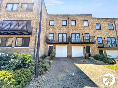 Marc Brunel Way, Chatham, Kent ME4, 4 bed terraced house for sale, £ ...