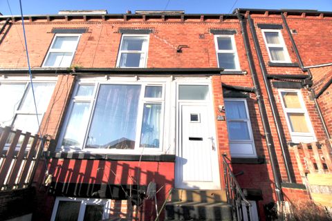 Darfield Road, Leeds LS8, 2 bed terraced house to rent, £850 pcm - Zoopla
