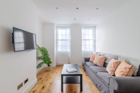 Betterton Street, Covent Garden WC2H, 1 bed flat for sale, £625,000 ...