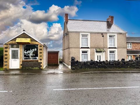 Neath Road, Rhos, Pontardawe, Swansea SA8, 3 bed detached house for ...