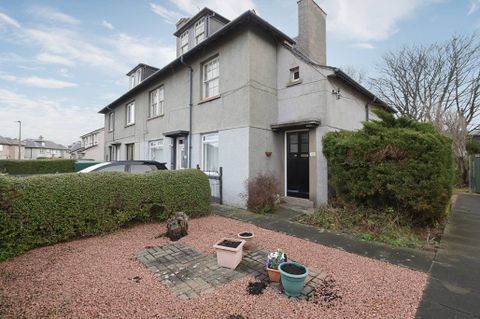 Chesser Crescent, Chesser, Edinburgh EH14, 4 bed flat for sale, £ ...